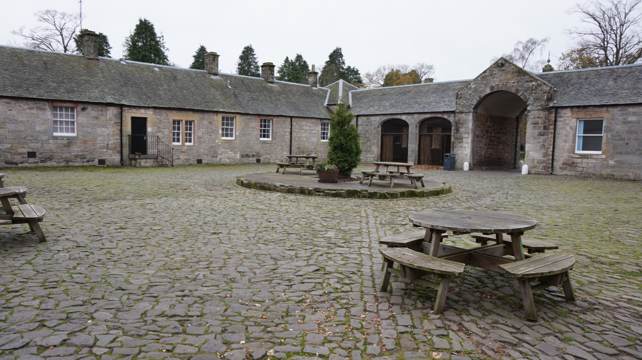 Mortonhall_Offices - 7 - Mortonhall Offices - Locations - Film Edinburgh