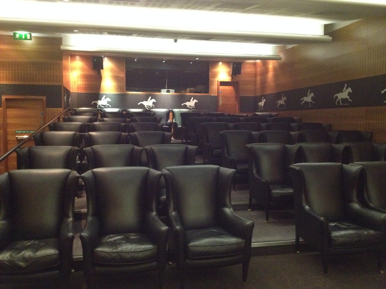 Scotsman_screeningRm1. - Scotsman Hotel - Locations - Film Edinburgh