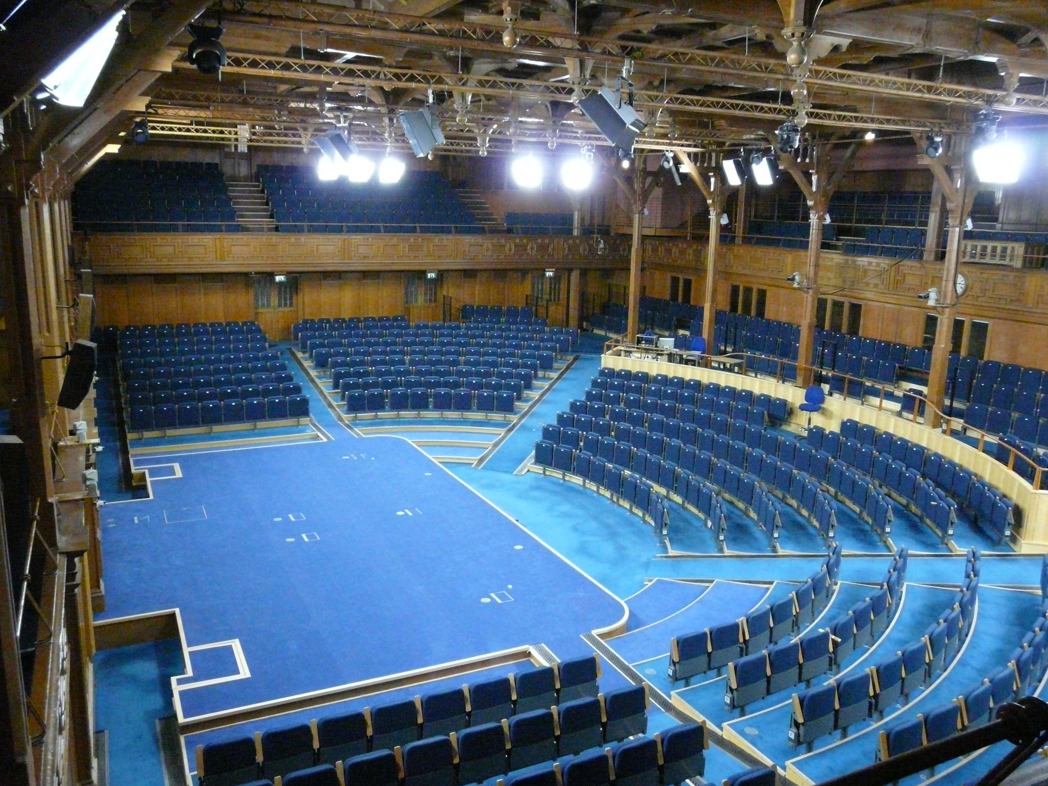 AH47 - Assembly Hall - Locations - Film Edinburgh