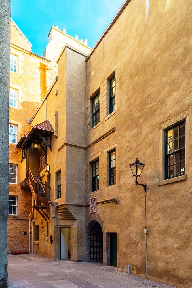 Riddle's Close & Court - Locations - Film Edinburgh