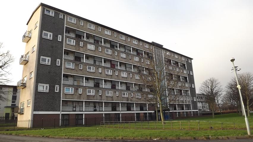 Muirhouse_may_court1 - Muirhouse - Locations - Film Edinburgh